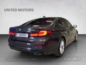 Pelēks BMW 5 Series 2021 Tallina, ar dzinēja tilpumu 2.00 L un nobraukumu 158 tūkst. km par 25500 €, foto 3 vietnē AUTOMOTO.COM.LV