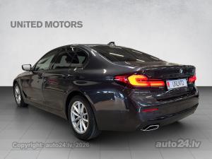 Pelēks BMW 5 Series 2021 Tallina, ar dzinēja tilpumu 2.00 L un nobraukumu 158 tūkst. km par 25500 €, foto 5 vietnē AUTOMOTO.COM.LV