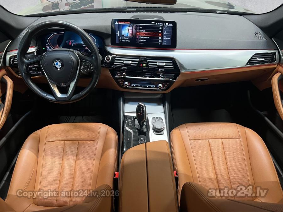 Pelēks BMW 5 Series 2021 Tallina, ar dzinēja tilpumu 2.00 L un nobraukumu 158 tūkst. km par 25500 €, foto 11 vietnē AUTOMOTO.COM.LV