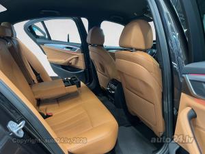 Pelēks BMW 5 Series 2021 Tallina, ar dzinēja tilpumu 2.00 L un nobraukumu 158 tūkst. km par 25500 €, foto 13 vietnē AUTOMOTO.COM.LV