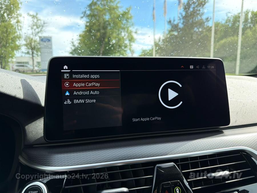 Pelēks BMW 5 Series 2022 Pērnava, ar dzinēja tilpumu 2.00 L un nobraukumu 45 tūkst. km par 34900 €, foto 23 vietnē AUTOMOTO.COM.LV