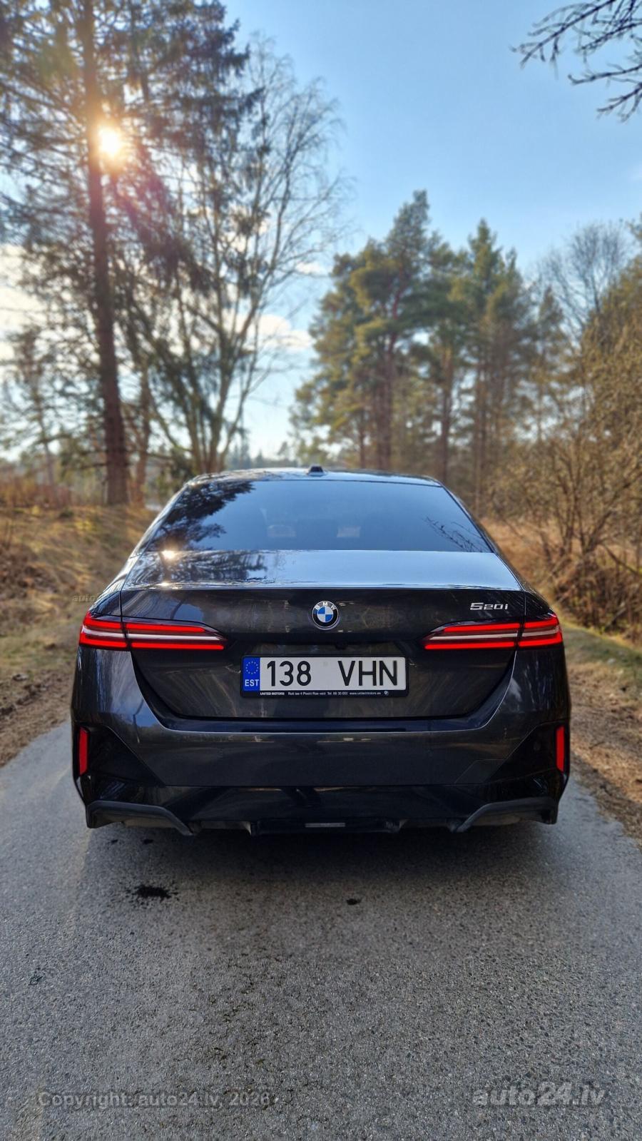 Grey BMW 5 Series 2023 in Tallinn, with an engine capacity of 2.00 L and mileage of 44 thousand km for 49900 €, photo 6 on AUTOMOTO.COM.LV