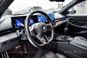 Серый БМВ 5 Серия 2023 в Таллин, объемом двигателя 2.00 л и пробегом 45 тыс. км за 46900 €, фото 15 на AUTOMOTO.COM.LV