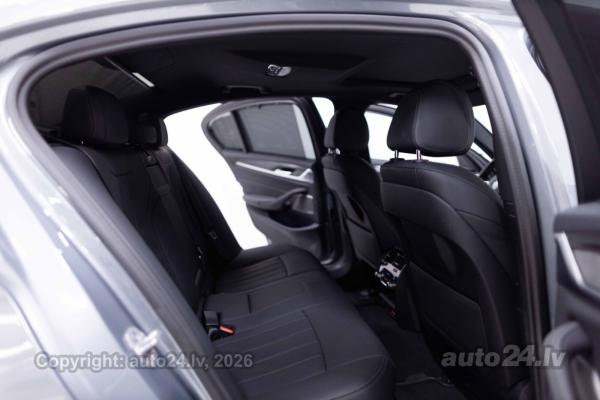 Pelēks BMW 5 Series 2023 Tallina, ar dzinēja tilpumu 3.00 L un nobraukumu 73 tūkst. km par 42990 €, foto 11 vietnē AUTOMOTO.COM.LV