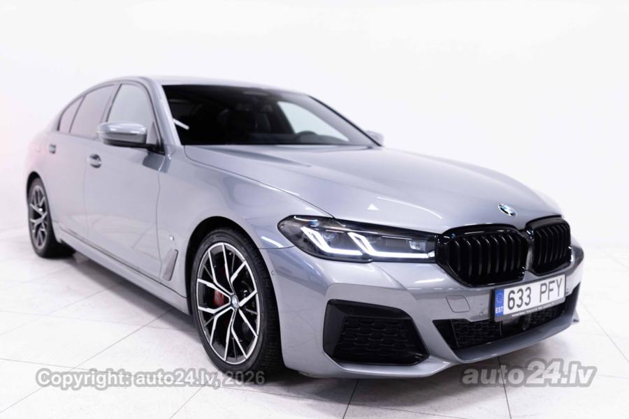 Pelēks BMW 5 Series 2023 Tallina, ar dzinēja tilpumu 3.00 L un nobraukumu 73 tūkst. km par 42990 €, foto 13 vietnē AUTOMOTO.COM.LV
