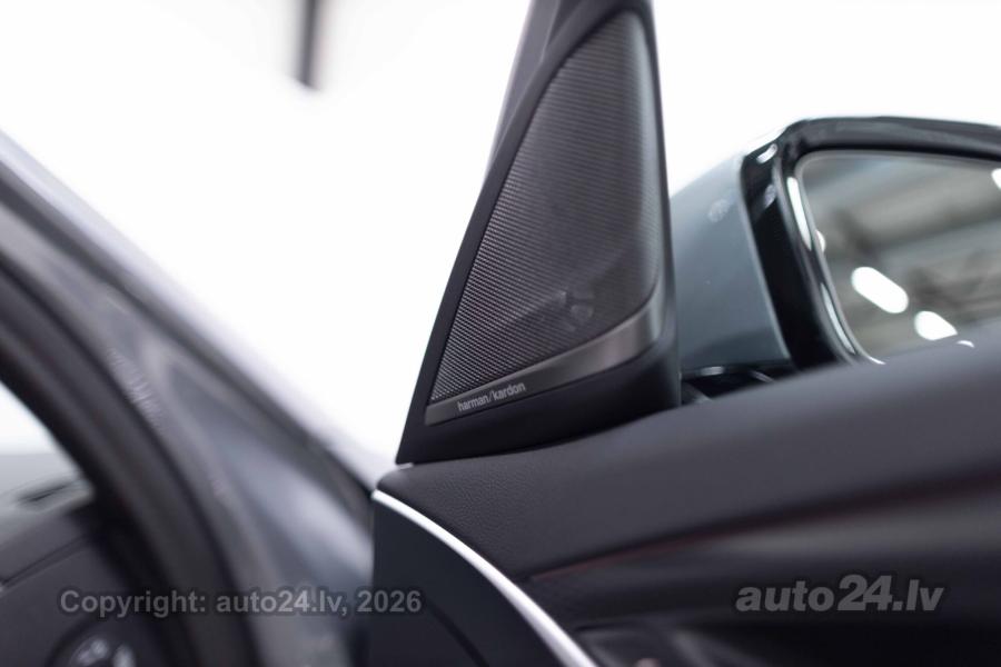Pelēks BMW 5 Series 2023 Tallina, ar dzinēja tilpumu 3.00 L un nobraukumu 73 tūkst. km par 42990 €, foto 19 vietnē AUTOMOTO.COM.LV