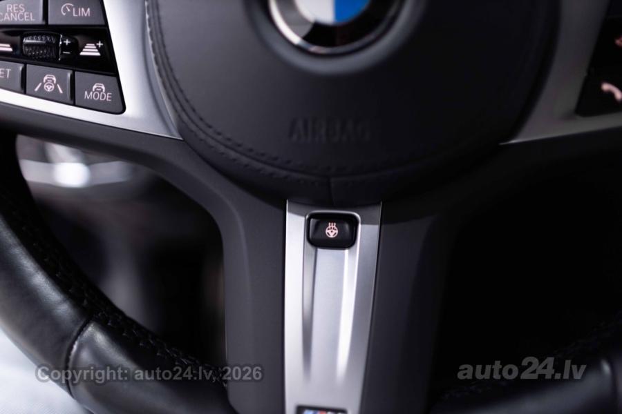 Pelēks BMW 5 Series 2023 Tallina, ar dzinēja tilpumu 3.00 L un nobraukumu 73 tūkst. km par 42990 €, foto 20 vietnē AUTOMOTO.COM.LV