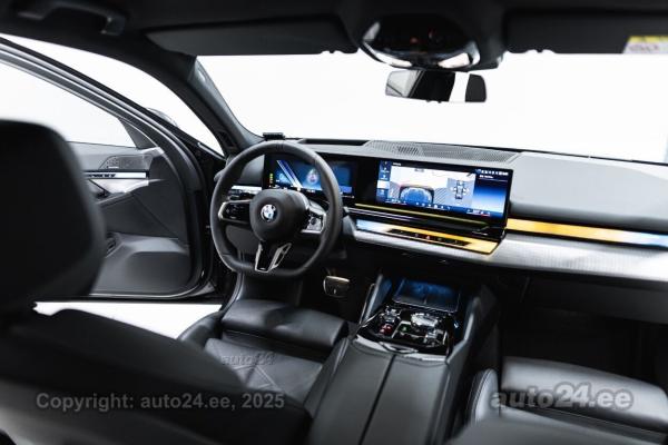 Pelēks BMW 5 Series 2025 Tallina, ar dzinēja tilpumu 2.00 L un nobraukumu 6 tūkst. km par 63990 €, foto 11 vietnē AUTOMOTO.COM.LV