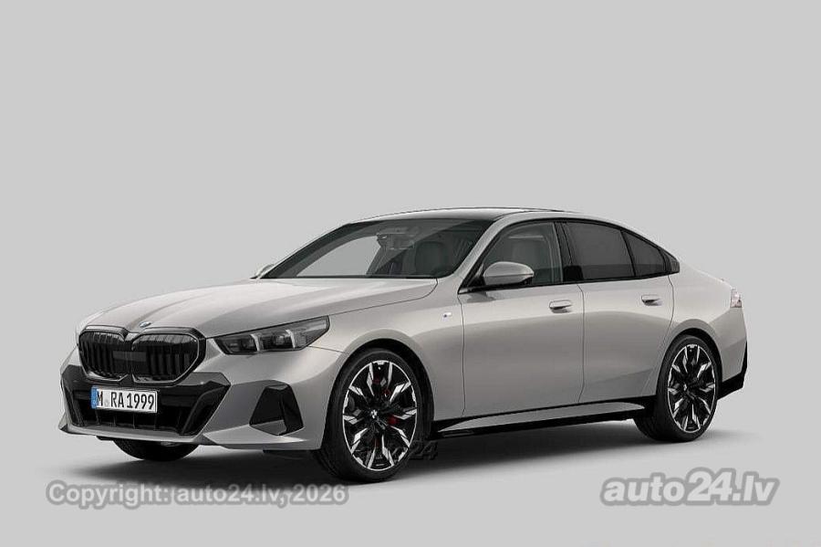 Grey BMW 5 Series 2025 in Tallinn, with an engine capacity of 3.00 L and mileage of 31 thousand km for 72995 €, photo 1 on AUTOMOTO.COM.LV