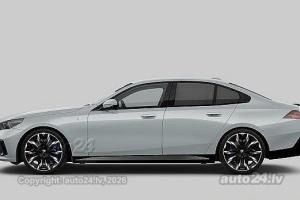 Pelēks BMW 5 Series 2025 Tallina, ar dzinēja tilpumu 3.00 L un nobraukumu 45 tūkst. km par 70995 €, foto 4 vietnē AUTOMOTO.COM.LV