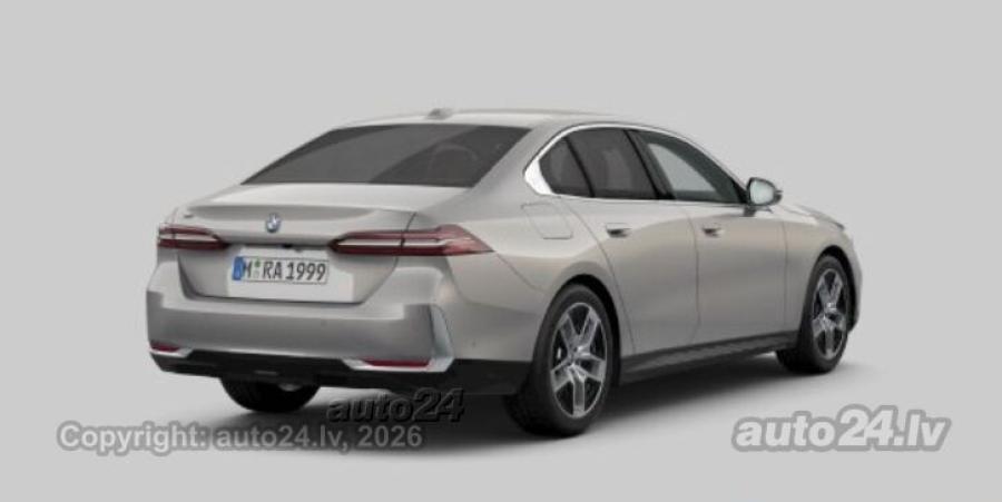 Pelēks BMW 5 Series 2025 Tallina, ar dzinēja tilpumu 2.00 L un nobraukumu 30 tūkst. km par 52900 €, foto 4 vietnē AUTOMOTO.COM.LV
