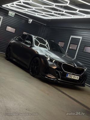 Pelēks BMW 5 Series 2025 Tallina, ar dzinēja tilpumu 2.00 L un nobraukumu 14 tūkst. km par 68000 €, foto  vietnē AUTOMOTO.COM.LV