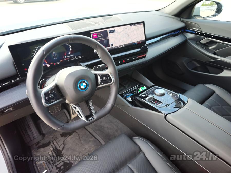 Grey BMW 5 Series 2026 in Tallinn, with an engine capacity of 2.00 L and mileage of 6 thousand km for 61800 €, photo 9 on AUTOMOTO.COM.LV