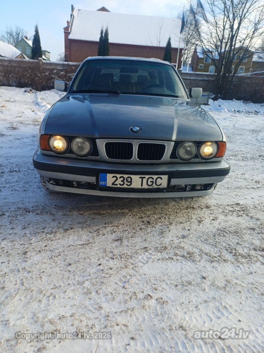 Grey BMW 5 Series 1996 in Tallinn, with an engine capacity of 2.50 L and mileage of 214 thousand km for 7000 €, photo 2 on AUTOMOTO.COM.LV