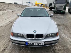 Pelēks BMW 5 Series 1999 Tallina, ar dzinēja tilpumu 2.00 L un nobraukumu 284 tūkst. km par 2200 €, foto 2 vietnē AUTOMOTO.COM.LV