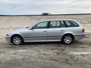 Pelēks BMW 5 Series 1999 Tallina, ar dzinēja tilpumu 2.00 L un nobraukumu 284 tūkst. km par 2200 €, foto 4 vietnē AUTOMOTO.COM.LV
