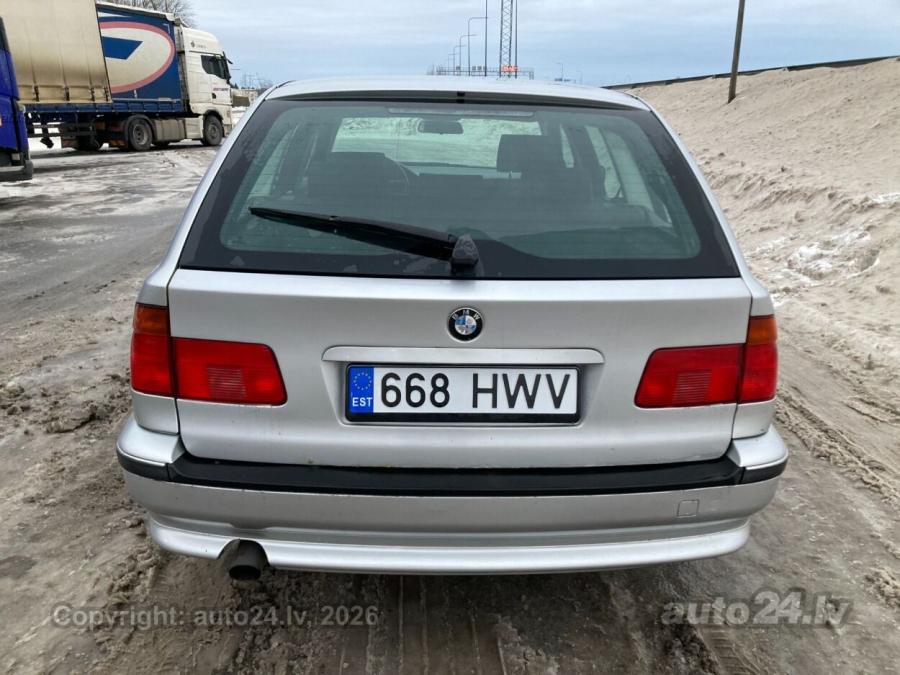 Pelēks BMW 5 Series 1999 Tallina, ar dzinēja tilpumu 2.00 L un nobraukumu 284 tūkst. km par 2200 €, foto 6 vietnē AUTOMOTO.COM.LV