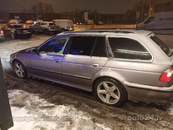 Pelēks BMW 5 Series 2000 Tallina, ar dzinēja tilpumu 3.00 L un nobraukumu 390 tūkst. km par 2500 €, foto 10 vietnē AUTOMOTO.COM.LV
