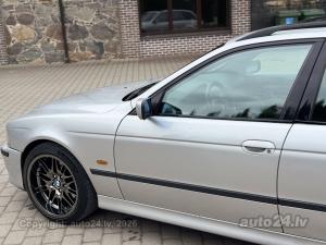 Grey BMW 5 Series 2000 in Tallinn, with an engine capacity of 4.40 L and mileage of 387 thousand km for 7000 €, photo 17 on AUTOMOTO.COM.LV