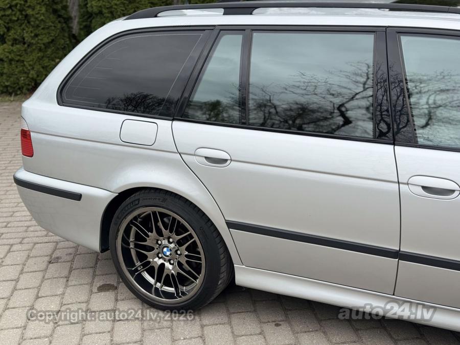 Grey BMW 5 Series 2000 in Tallinn, with an engine capacity of 4.40 L and mileage of 387 thousand km for 7000 €, photo 19 on AUTOMOTO.COM.LV
