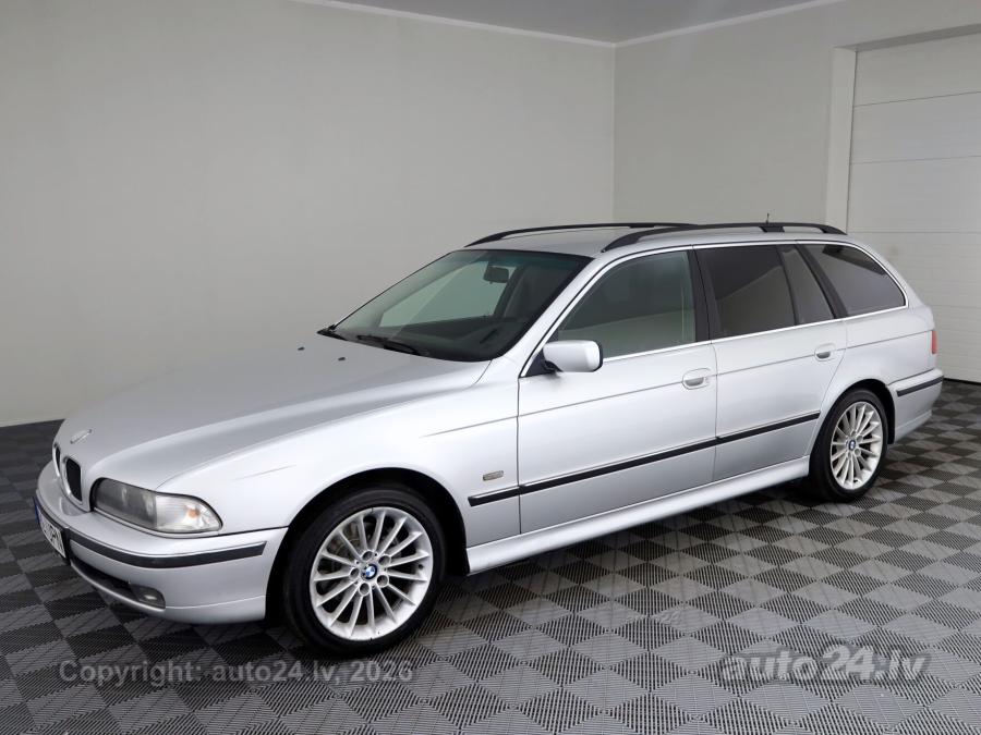 Pelēks BMW 5 Series 2000 Tallina, ar dzinēja tilpumu 2.50 L un nobraukumu 244 tūkst. km par 2499 €, foto 3 vietnē AUTOMOTO.COM.LV