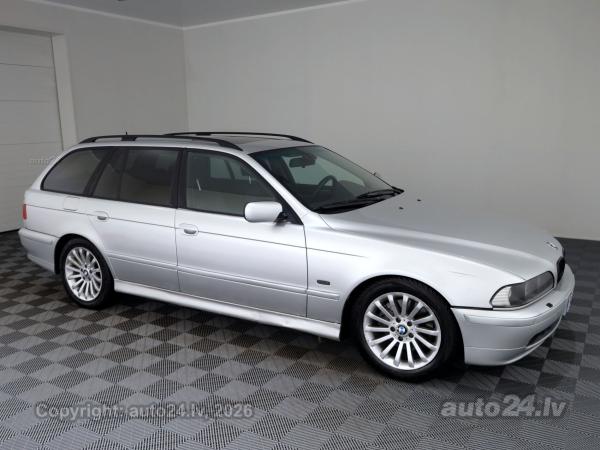 Pelēks BMW 5 Series 2001 Tallina, ar dzinēja tilpumu 2.90 L un nobraukumu 485 tūkst. km par 1699 €, foto 1 vietnē AUTOMOTO.COM.LV