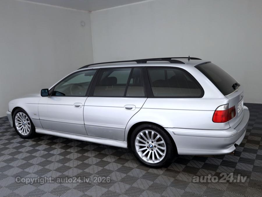 Grey BMW 5 Series 2001 in Tallinn, with an engine capacity of 2.90 L and mileage of 485 thousand km for 1699 €, photo 5 on AUTOMOTO.COM.LV