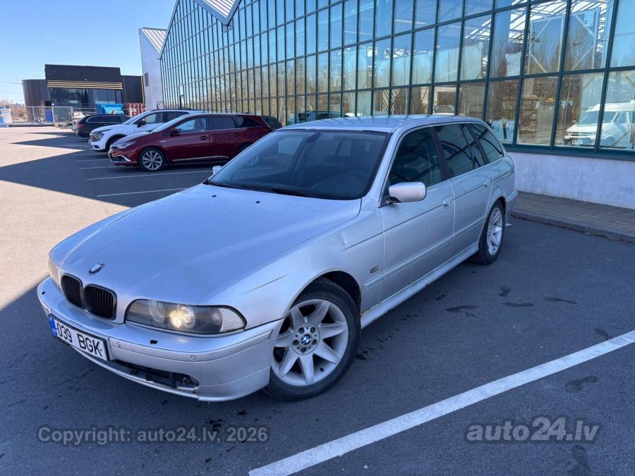 Pelēks BMW 5 Series 2002 Tallina, ar dzinēja tilpumu 2.90 L un nobraukumu 445 tūkst. km par 1499 €, foto 1 vietnē AUTOMOTO.COM.LV