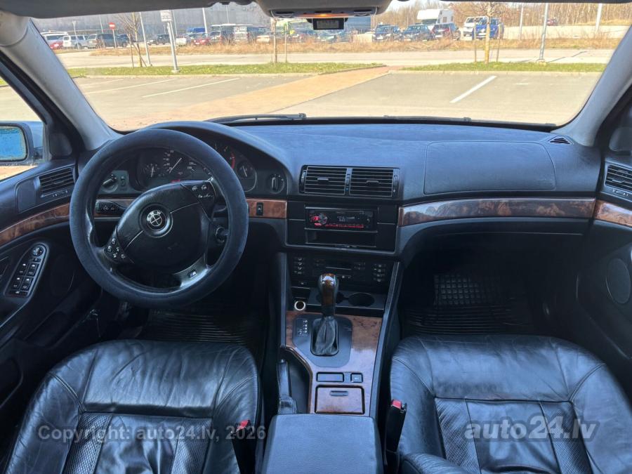 Pelēks BMW 5 Series 2002 Tallina, ar dzinēja tilpumu 2.90 L un nobraukumu 445 tūkst. km par 1499 €, foto 7 vietnē AUTOMOTO.COM.LV