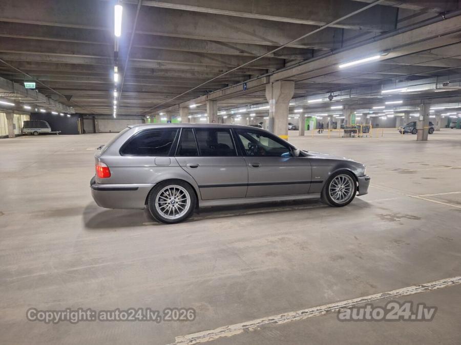 Pelēks BMW 5 Series 2003 Tallina, ar dzinēja tilpumu 2.50 L un nobraukumu 305 tūkst. km par 2999 €, foto 5 vietnē AUTOMOTO.COM.LV