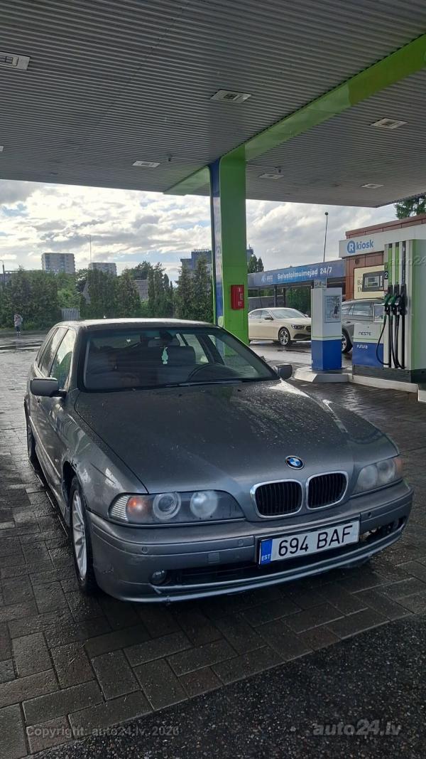 Серый БМВ 5 Серия 2003 в Таллин, объемом двигателя 2.90 л и пробегом 420 тыс. км за 1999 €, фото 2 на AUTOMOTO.COM.LV