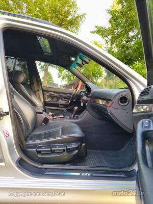 Pelēks BMW 5 Series 2003 Veru, ar dzinēja tilpumu 3.00 L un nobraukumu 394 tūkst. km par 4500 €, foto 16 vietnē AUTOMOTO.COM.LV