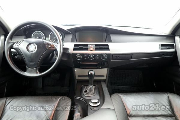 Pelēks BMW 5 Series 2004 Tallina, ar dzinēja tilpumu 2.50 L un nobraukumu 532 tūkst. km par 1999 €, foto 5 vietnē AUTOMOTO.COM.LV