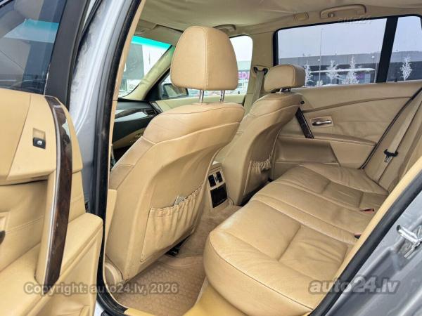 Pelēks BMW 5 Series 2004 Tartu, ar dzinēja tilpumu 2.50 L un nobraukumu 0 tūkst. km par 2690 €, foto 8 vietnē AUTOMOTO.COM.LV