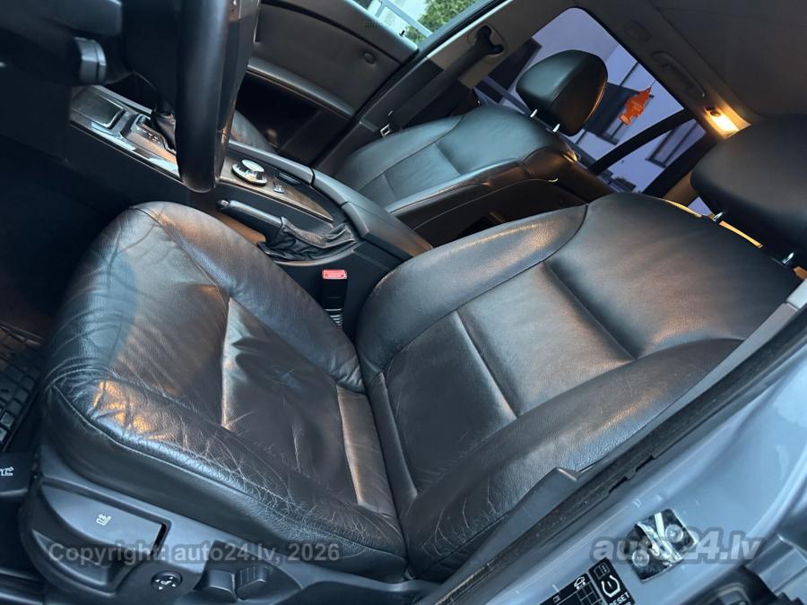 Pelēks BMW 5 Series 2004 Tartu, ar dzinēja tilpumu 2.50 L un nobraukumu 390 tūkst. km par 2999 €, foto 15 vietnē AUTOMOTO.COM.LV