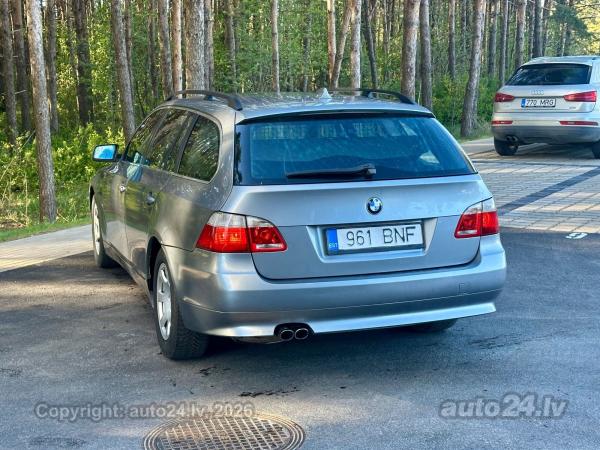 Pelēks BMW 5 Series 2004 Tallina, ar dzinēja tilpumu 2.50 L un nobraukumu 0 tūkst. km par 3300 €, foto 4 vietnē AUTOMOTO.COM.LV