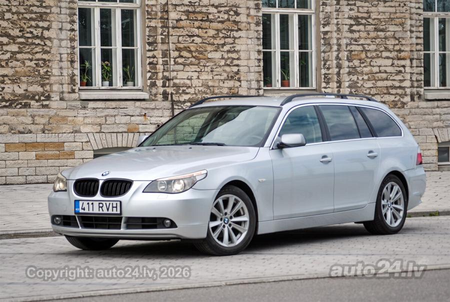 Pelēks BMW 5 Series 2004 Tallina, ar dzinēja tilpumu 2.50 L un nobraukumu 302 tūkst. km par 3600 €, foto 4 vietnē AUTOMOTO.COM.LV