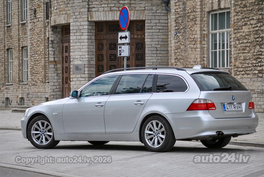 Pelēks BMW 5 Series 2004 Tallina, ar dzinēja tilpumu 2.50 L un nobraukumu 302 tūkst. km par 3600 €, foto 5 vietnē AUTOMOTO.COM.LV