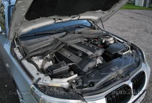 Pelēks BMW 5 Series 2004 Tallina, ar dzinēja tilpumu 2.50 L un nobraukumu 302 tūkst. km par 3600 €, foto 9 vietnē AUTOMOTO.COM.LV