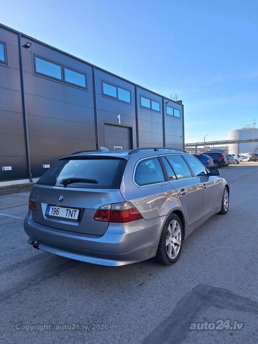 Grey BMW 5 Series 2005 in Tallinn, with an engine capacity of 2.50 L and mileage of 389 thousand km for 2899 €, photo 3 on AUTOMOTO.COM.LV