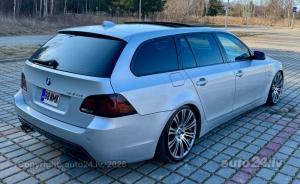 Pelēks BMW 5 Series 2005 Tallina, ar dzinēja tilpumu 3.00 L un nobraukumu 445 tūkst. km par 4700 €, foto 4 vietnē AUTOMOTO.COM.LV