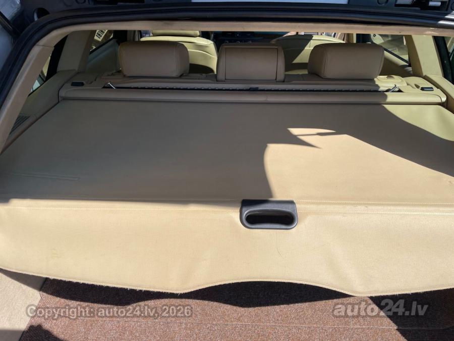 Pelēks BMW 5 Series 2005 Tallina, ar dzinēja tilpumu 3.00 L un nobraukumu 464 tūkst. km par 4000 €, foto 9 vietnē AUTOMOTO.COM.LV