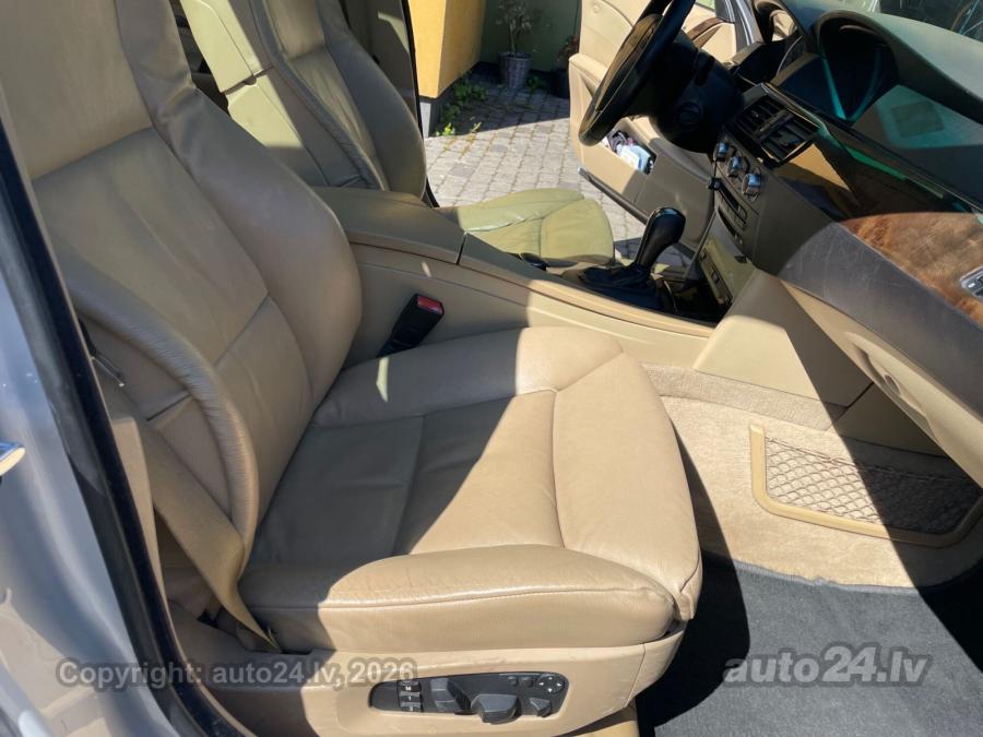 Pelēks BMW 5 Series 2005 Tallina, ar dzinēja tilpumu 3.00 L un nobraukumu 464 tūkst. km par 4000 €, foto 10 vietnē AUTOMOTO.COM.LV