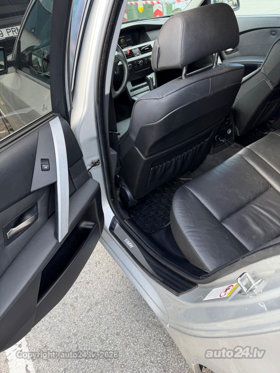 Grey BMW 5 Series 2006 in Tallinn, with an engine capacity of 2.50 L and mileage of 437 thousand km for 2300 €, photo 14 on AUTOMOTO.COM.LV