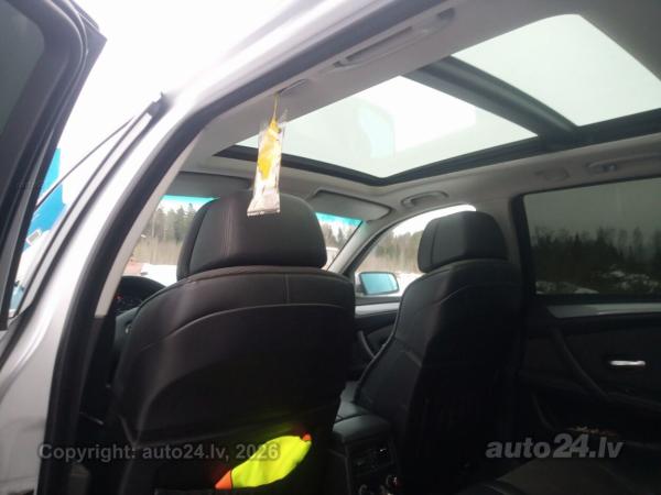 Pelēks BMW 5 Series 2007 Rapla, ar dzinēja tilpumu 3.00 L un nobraukumu 302 tūkst. km par 5000 €, foto 8 vietnē AUTOMOTO.COM.LV