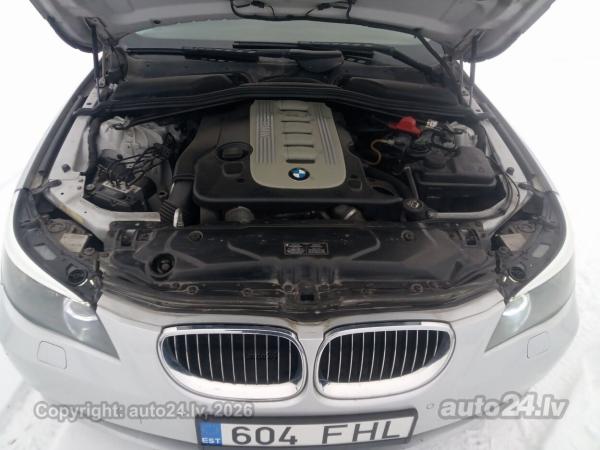 Pelēks BMW 5 Series 2007 Rapla, ar dzinēja tilpumu 3.00 L un nobraukumu 302 tūkst. km par 5000 €, foto 9 vietnē AUTOMOTO.COM.LV