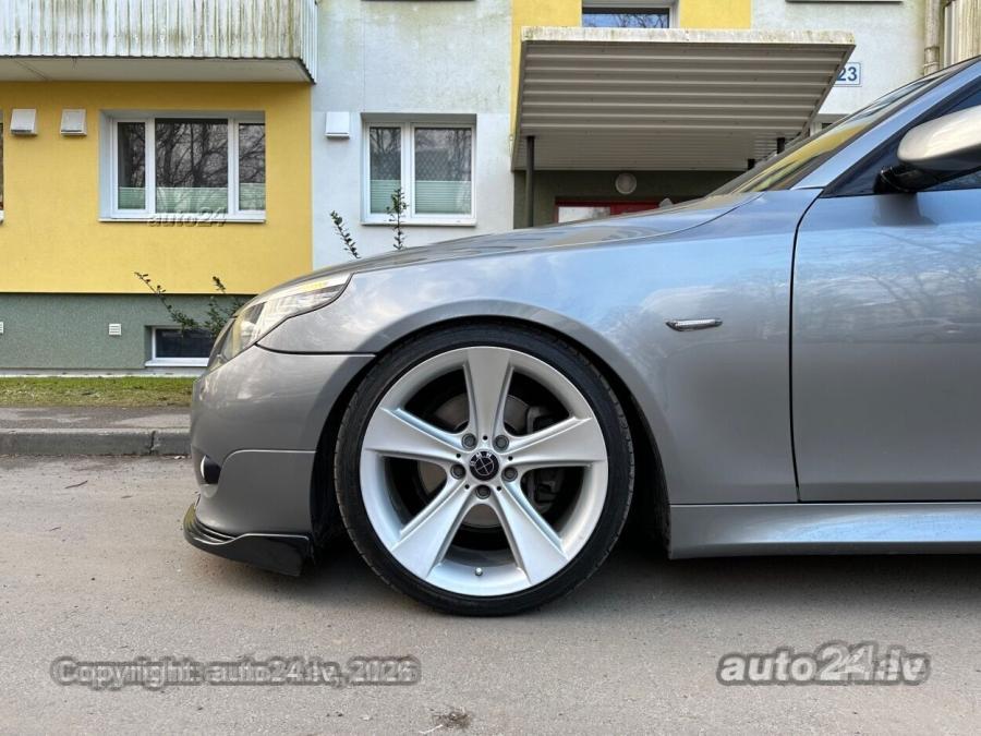 Grey BMW 5 Series 2007 in Tallinn, with an engine capacity of 3.00 L and mileage of 323 thousand km for 6999 €, photo 4 on AUTOMOTO.COM.LV