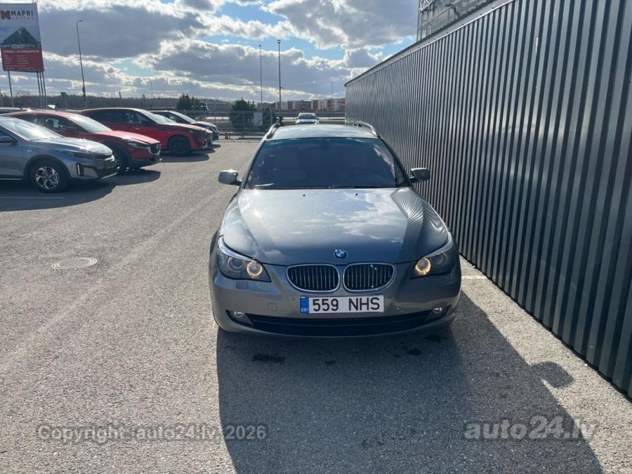 Pelēks BMW 5 Series 2007 Tartu, ar dzinēja tilpumu 3.00 L un nobraukumu 411 tūkst. km par 5300 €, foto 5 vietnē AUTOMOTO.COM.LV
