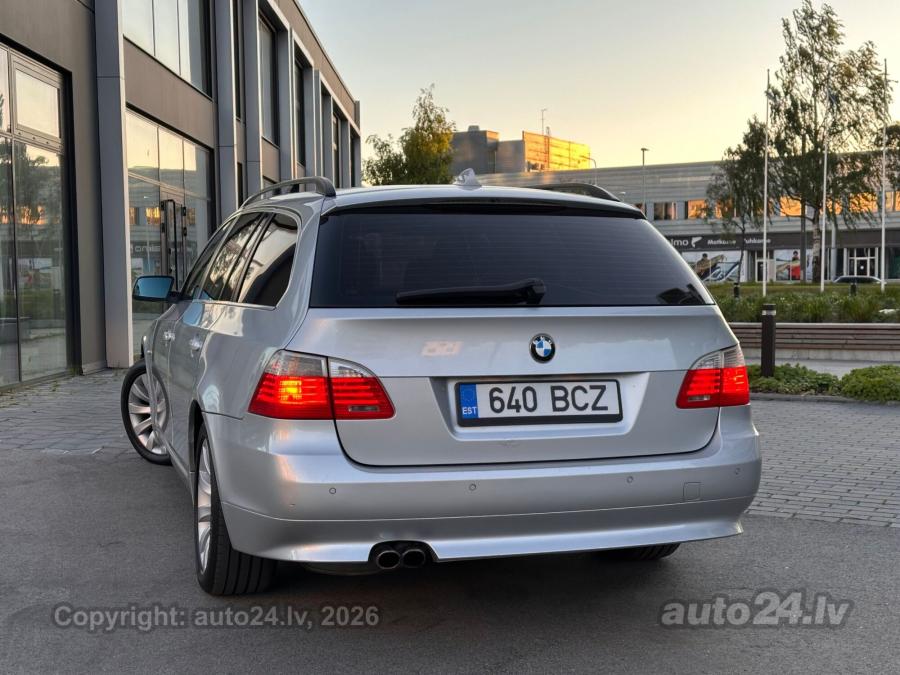 Pelēks BMW 5 Series 2007 Tallina, ar dzinēja tilpumu 3.00 L un nobraukumu 360 tūkst. km par 4750 €, foto 11 vietnē AUTOMOTO.COM.LV