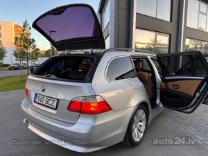 Pelēks BMW 5 Series 2007 Tallina, ar dzinēja tilpumu 3.00 L un nobraukumu 360 tūkst. km par 4750 €, foto 23 vietnē AUTOMOTO.COM.LV